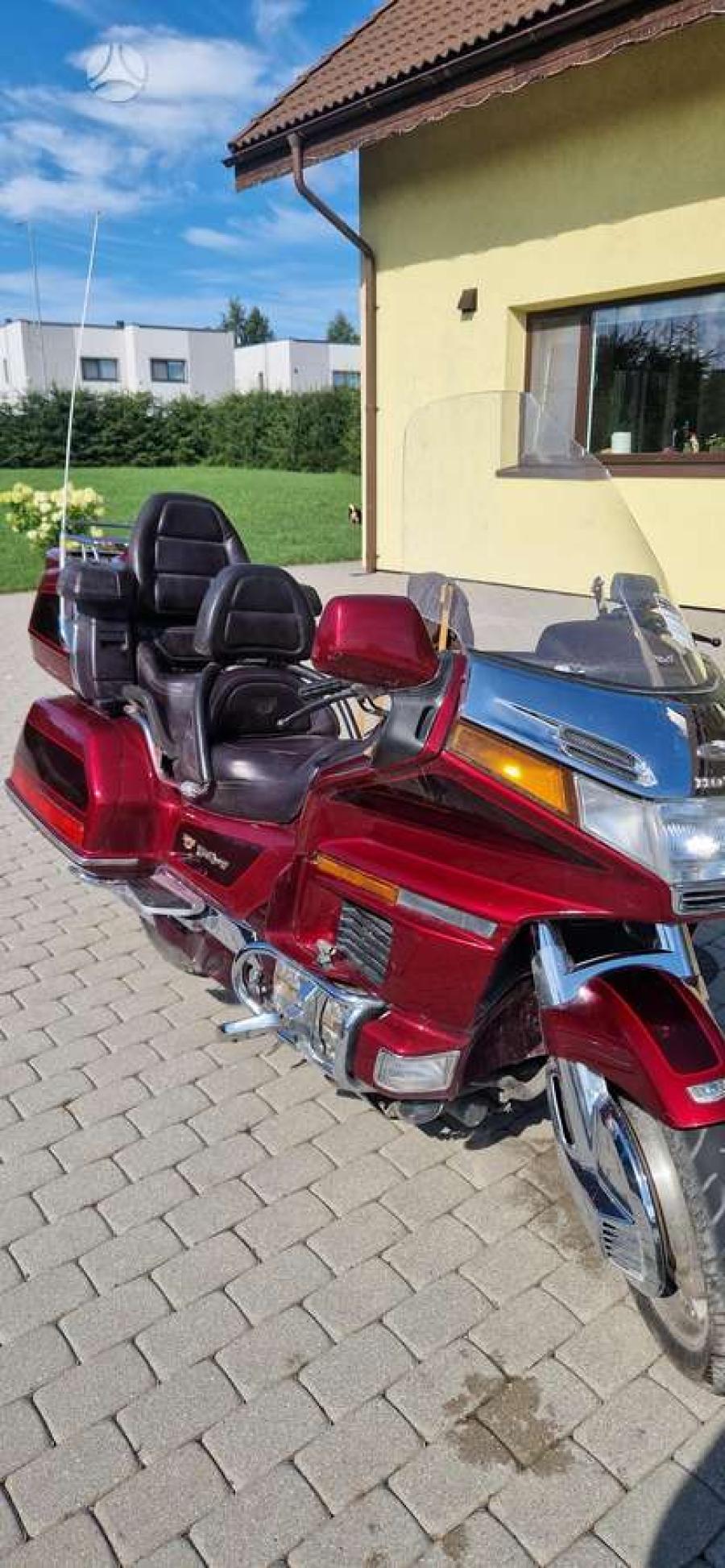 Honda Goldwing 1995 in Klaipeda, with an engine capacity of 0.00 L and mileage of 115 thousand km for 3500 €, photo 9 on AUTOMOTO.COM.LV