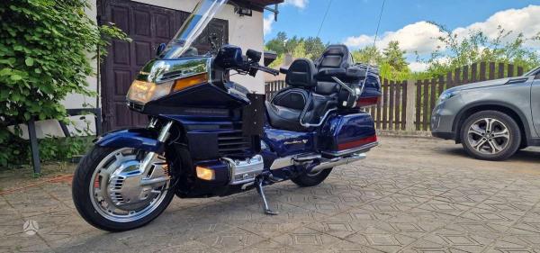 Honda Goldwing 2000 Viļņa, ar dzinēja tilpumu 1.50 L un nobraukumu 120 tūkst. km par 6400 €, foto 4 vietnē AUTOMOTO.COM.LV