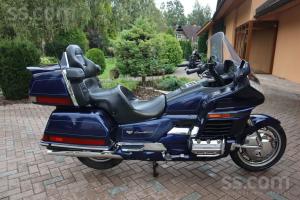Honda Goldwing 2000 in Jelgava, with an engine capacity of 1.50 L and mileage of 0 thousand km for 6650 €, photo 4 on AUTOMOTO.COM.LV