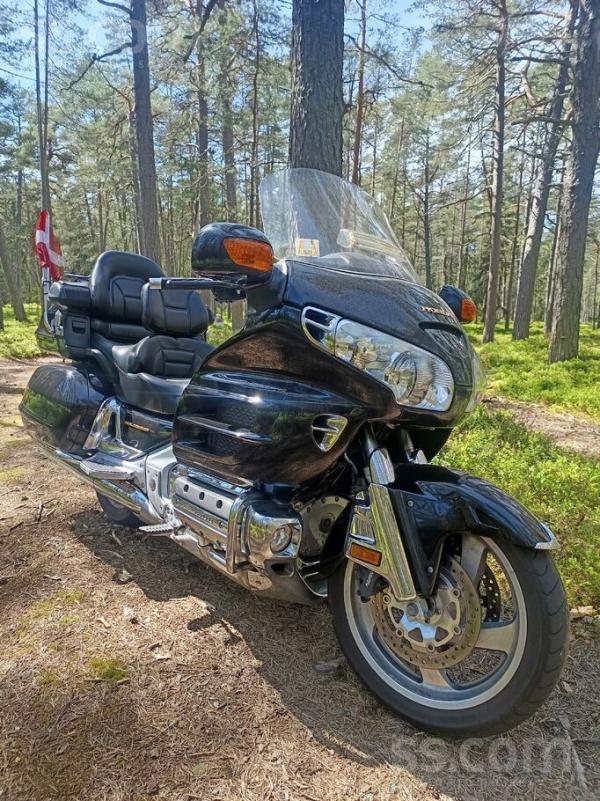 Honda Goldwing 2002 Talsi, ar dzinēja tilpumu 1.80 L un nobraukumu 0 tūkst. km par 8889 €, foto 1 vietnē AUTOMOTO.COM.LV