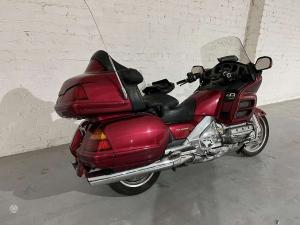 Honda Goldwing 2003 in Siauliai, with an engine capacity of 1.80 L and mileage of 59 thousand km for 4303 €, photo 3 on AUTOMOTO.COM.LV