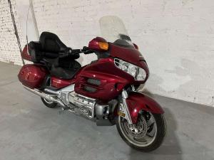 Honda Goldwing 2003 in Siauliai, with an engine capacity of 1.80 L and mileage of 59 thousand km for 4303 €, photo 6 on AUTOMOTO.COM.LV