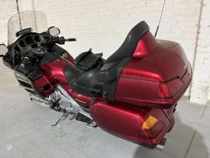 Honda Goldwing 2003 in Siauliai, with an engine capacity of 1.80 L and mileage of 59 thousand km for 4303 €, photo 18 on AUTOMOTO.COM.LV