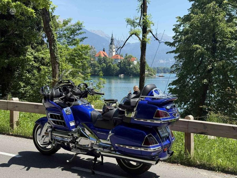 Хонда Goldwing 2005 в Таураге, объемом двигателя 1.83 л и пробегом 106 тыс. км за 7900 €, фото 28 на AUTOMOTO.COM.LV