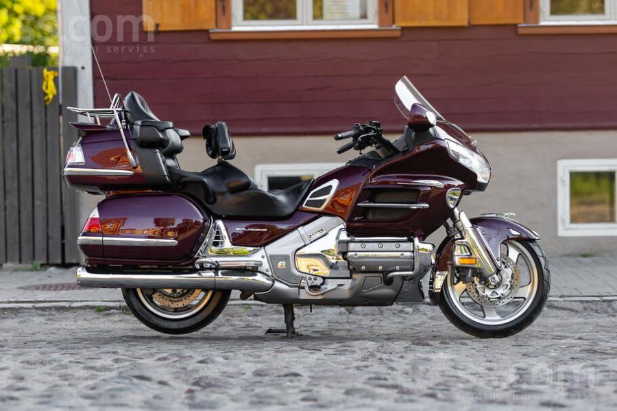 Хонда Goldwing 2006 в Елгава, объемом двигателя 1.80 л и пробегом 0 тыс. км за 9990 €, фото 11 на AUTOMOTO.COM.LV
