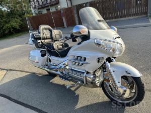 Honda Goldwing 2006 Rīga, ar dzinēja tilpumu 1.80 L un nobraukumu 0 tūkst. km par 9600 €, foto  vietnē AUTOMOTO.COM.LV