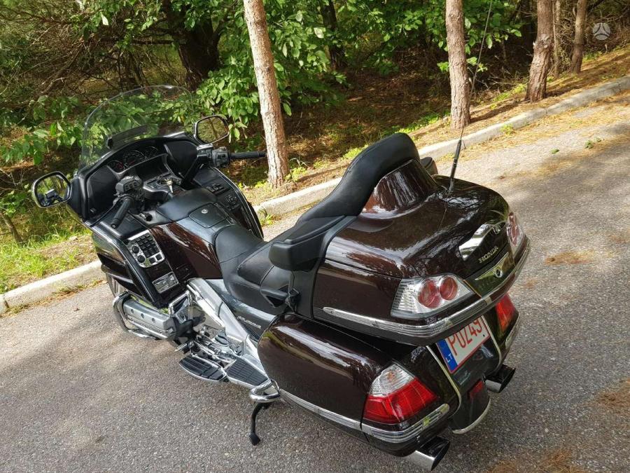 Хонда Goldwing 2008 в Паланга, объемом двигателя 1.83 л и пробегом 47 тыс. км за 10300 €, фото 4 на AUTOMOTO.COM.LV