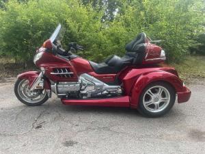 Honda Goldwing 2008 in Siauliai, with an engine capacity of 1.80 L and mileage of 34 thousand km for 16700 €, photo 11 on AUTOMOTO.COM.LV