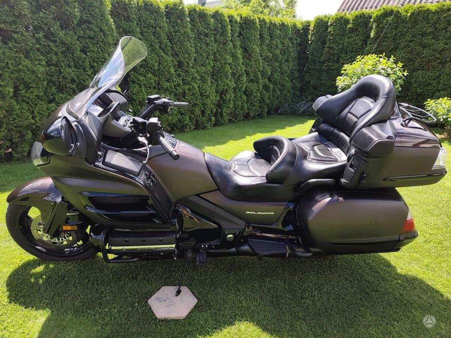 Honda Goldwing 2011 Ukmergė, ar dzinēja tilpumu 0.00 L un nobraukumu 56 tūkst. km par 8900 €, foto 7 vietnē AUTOMOTO.COM.LV