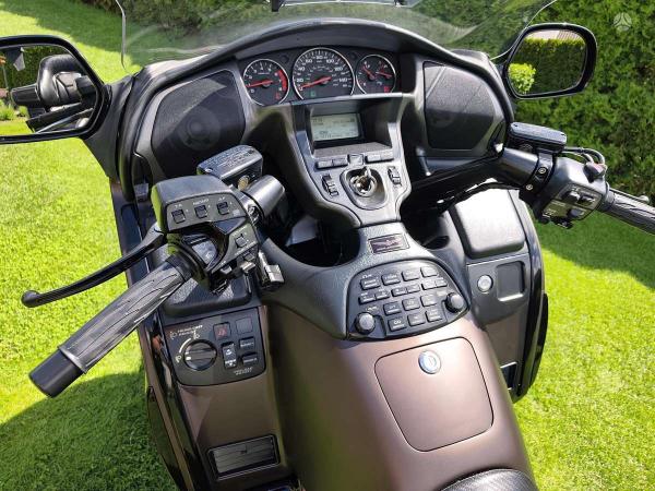 Honda Goldwing 2011 Ukmergė, ar dzinēja tilpumu 0.00 L un nobraukumu 56 tūkst. km par 8900 €, foto 8 vietnē AUTOMOTO.COM.LV