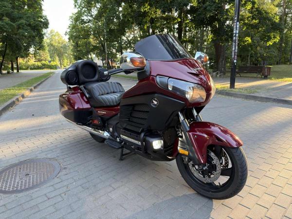 Honda Goldwing 2013 in Alytus, with an engine capacity of 1.83 L and mileage of 59 thousand km for 10800 €, photo 3 on AUTOMOTO.COM.LV