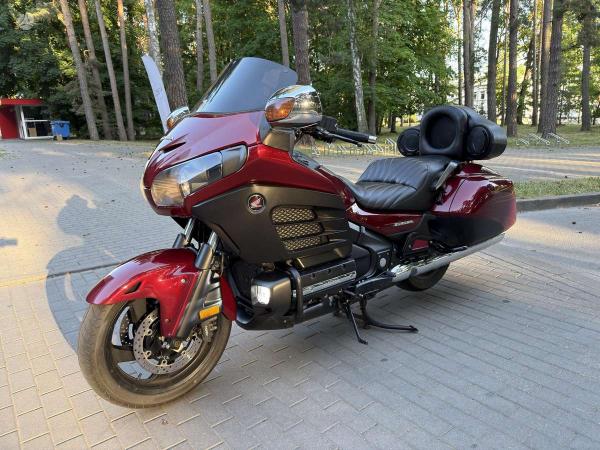 Honda Goldwing 2013 in Alytus, with an engine capacity of 1.83 L and mileage of 59 thousand km for 10800 €, photo 4 on AUTOMOTO.COM.LV