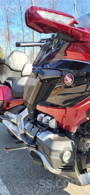 Honda Goldwing 2019 in Riga, with an engine capacity of 1.80 L and mileage of 0 thousand km for 23500 €, photo 5 on AUTOMOTO.COM.LV
