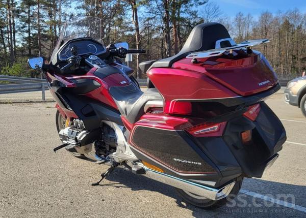 Хонда Goldwing 2019 в Рига, объемом двигателя 1.80 л и пробегом 0 тыс. км за 23500 €, фото 7 на AUTOMOTO.COM.LV