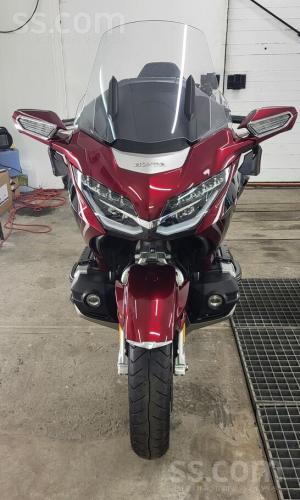 Honda Goldwing 2019 in Ventspils, with an engine capacity of 1.83 L and mileage of 0 thousand km for 23000 €, photo 4 on AUTOMOTO.COM.LV