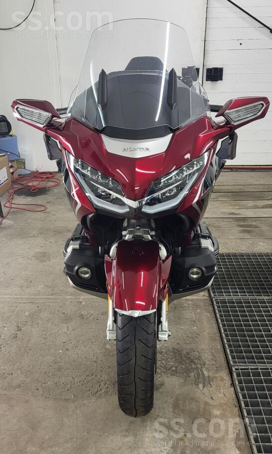 Honda Goldwing 2019 in Ventspils, with an engine capacity of 1.83 L and mileage of 0 thousand km for 23000 €, photo 4 on AUTOMOTO.COM.LV