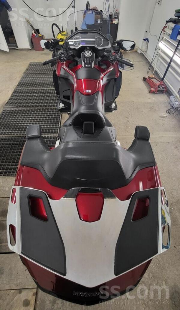 Honda Goldwing 2019 in Ventspils, with an engine capacity of 1.83 L and mileage of 0 thousand km for 23000 €, photo 8 on AUTOMOTO.COM.LV