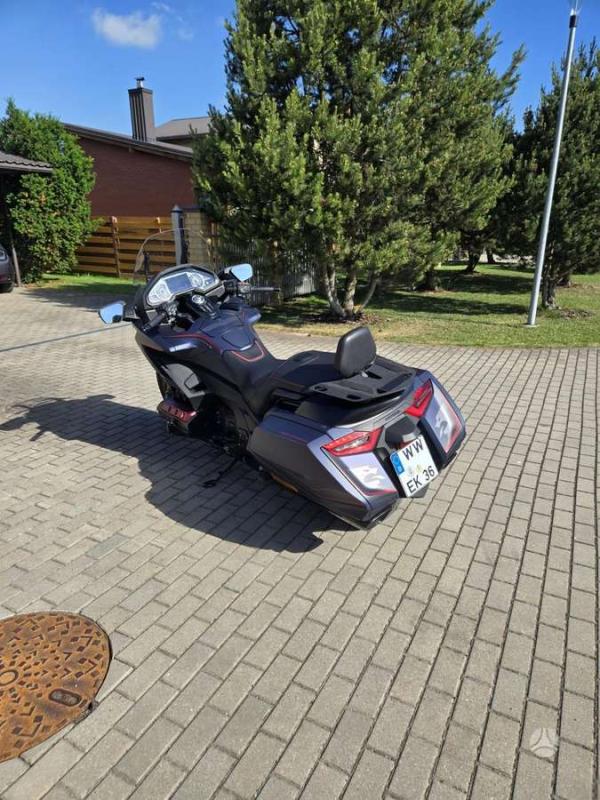 Honda Goldwing 2022 in Panevezys, with an engine capacity of 1.80 L and mileage of 28 thousand km for 22500 €, photo 3 on AUTOMOTO.COM.LV