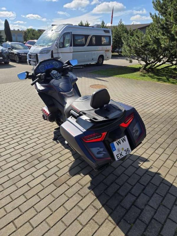 Honda Goldwing 2022 in Panevezys, with an engine capacity of 1.80 L and mileage of 28 thousand km for 22500 €, photo 7 on AUTOMOTO.COM.LV