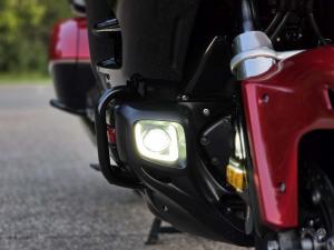 Red Honda Goldwing 2015 in Elektrenai, with an engine capacity of 1.80 L and mileage of 90 thousand km for 16700 €, photo 31 on AUTOMOTO.COM.LV