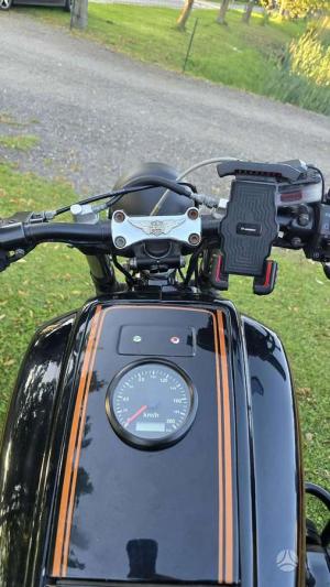 Dzeltens Honda Goldwing 1980 Šauļi, ar dzinēja tilpumu 1.10 L un nobraukumu 3 tūkst. km par 3500 €, foto 4 vietnē AUTOMOTO.COM.LV