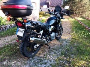 Melns Honda Hornet 2001 Šauļi, ar dzinēja tilpumu 1.20 L un nobraukumu 60 tūkst. km par 2300 €, foto 7 vietnē AUTOMOTO.COM.LV