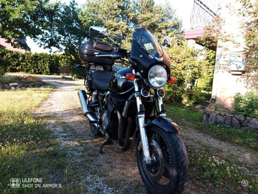 Melns Honda Hornet 2001 Šauļi, ar dzinēja tilpumu 1.20 L un nobraukumu 60 tūkst. km par 2300 €, foto 9 vietnē AUTOMOTO.COM.LV
