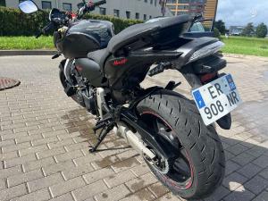 Black Honda Hornet 2008 in Kaunas, with an engine capacity of 0.60 L and mileage of 23 thousand km for 2900 €, photo 9 on AUTOMOTO.COM.LV
