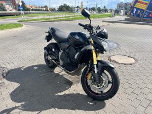 Black Honda Hornet 2008 in Kaunas, with an engine capacity of 0.60 L and mileage of 23 thousand km for 2900 €, photo 4 on AUTOMOTO.COM.LV