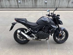 Melns Honda Hornet 2025 Viļņa, ar dzinēja tilpumu 0.76 L un nobraukumu 5 tūkst. km par 6500 €, foto 4 vietnē AUTOMOTO.COM.LV