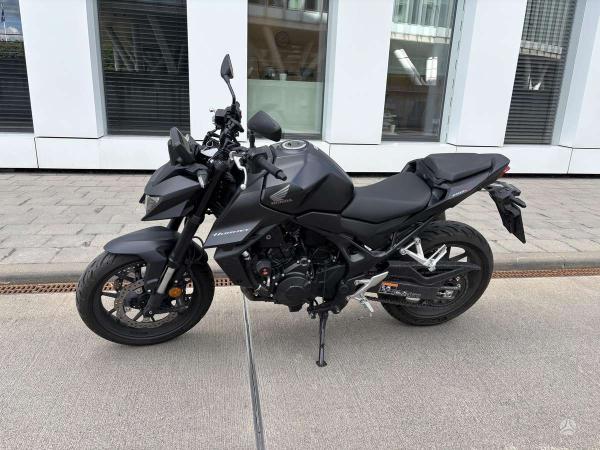 Melns Honda Hornet 2025 Viļņa, ar dzinēja tilpumu 0.76 L un nobraukumu 5 tūkst. km par 6500 €, foto 6 vietnē AUTOMOTO.COM.LV