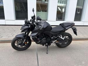 Melns Honda Hornet 2025 Viļņa, ar dzinēja tilpumu 0.76 L un nobraukumu 5 tūkst. km par 6500 €, foto 7 vietnē AUTOMOTO.COM.LV