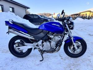 Blue Honda Hornet 2000 in Vilnius, with an engine capacity of 0.60 L and mileage of 56 thousand km for 1490 €, photo 5 on AUTOMOTO.COM.LV