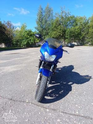 Zils Honda Hornet 2000 Viļņa, ar dzinēja tilpumu 0.60 L un nobraukumu 72 tūkst. km par 2050 €, foto 1 vietnē AUTOMOTO.COM.LV