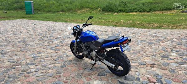 Zils Honda Hornet 2001 Druskininkai, ar dzinēja tilpumu 0.60 L un nobraukumu 33 tūkst. km par 1300 €, foto 6 vietnē AUTOMOTO.COM.LV