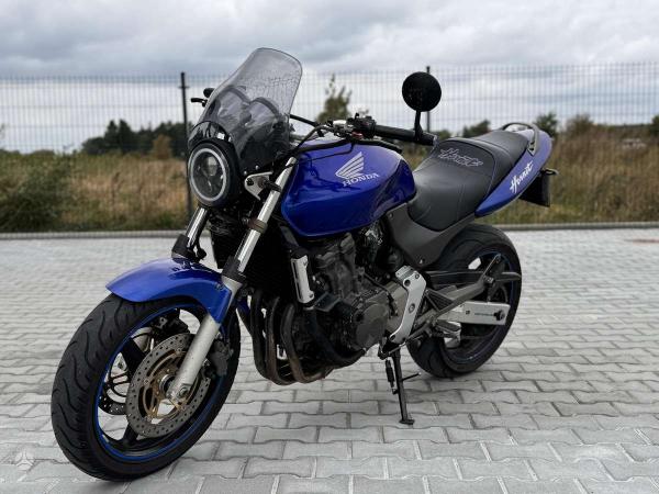 Blue Honda Hornet 2002 in Klaipeda, with an engine capacity of 0.60 L and mileage of 88 thousand km for 1350 €, photo 10 on AUTOMOTO.COM.LV
