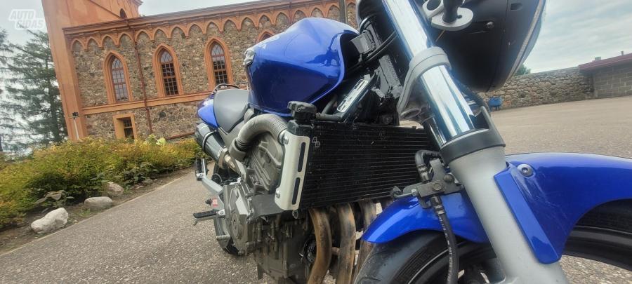 Blue Honda Hornet 2003 in Vievis, with an engine capacity of 0.60 L and mileage of 46 thousand km for 1600 €, photo 6 on AUTOMOTO.COM.LV
