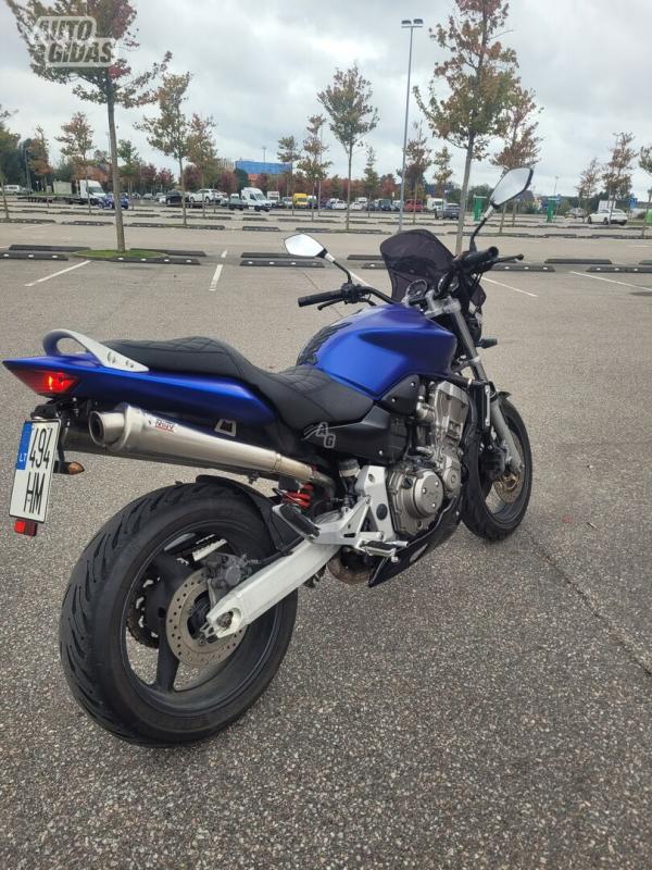 Zils Honda Hornet 2004 Klaipėda, ar dzinēja tilpumu 0.92 L un nobraukumu 0 tūkst. km par 2900 €, foto 8 vietnē AUTOMOTO.COM.LV