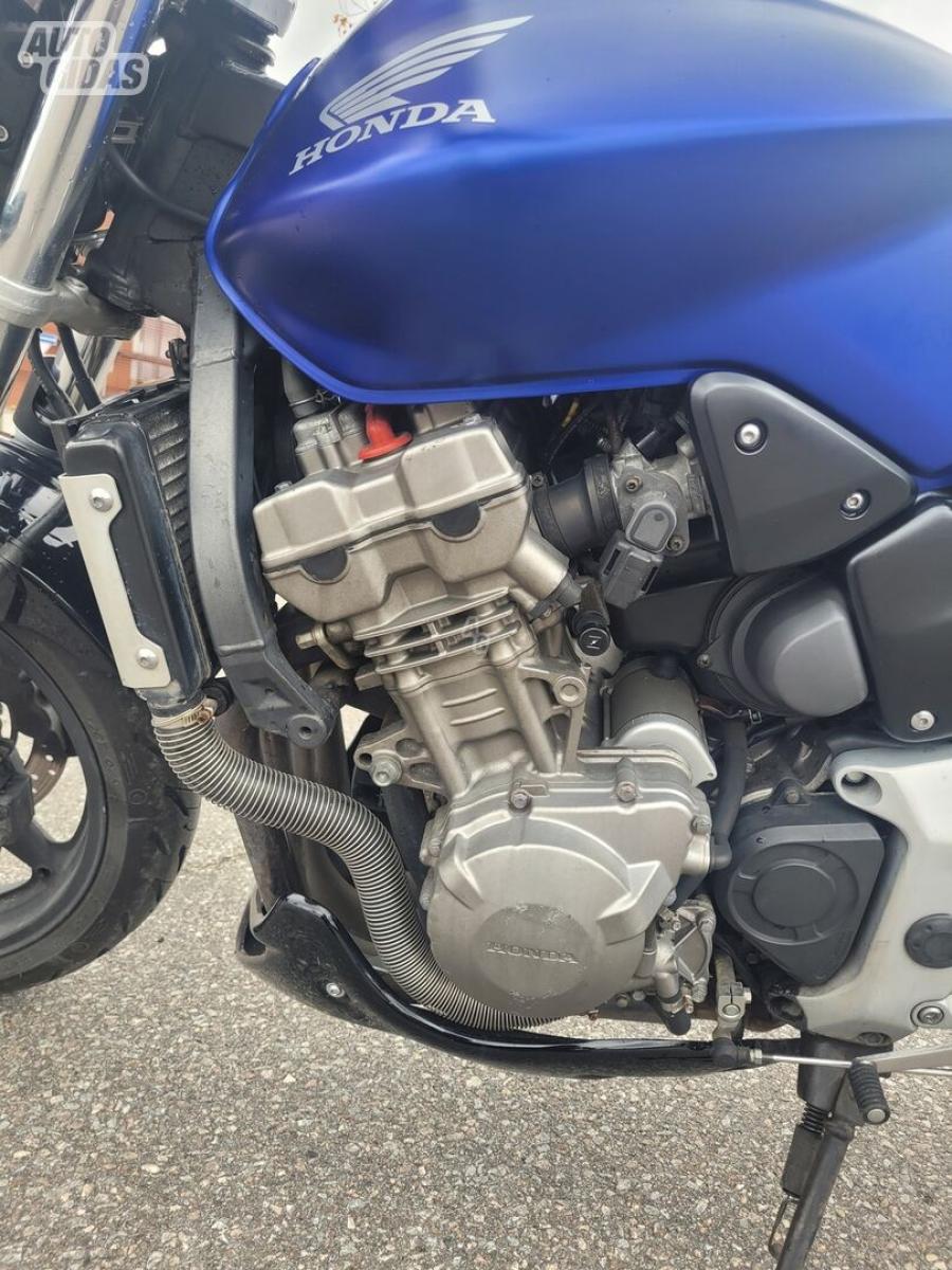 Blue Honda Hornet 2004 in Klaipeda, with an engine capacity of 0.92 L and mileage of 0 thousand km for 2900 €, photo 12 on AUTOMOTO.COM.LV