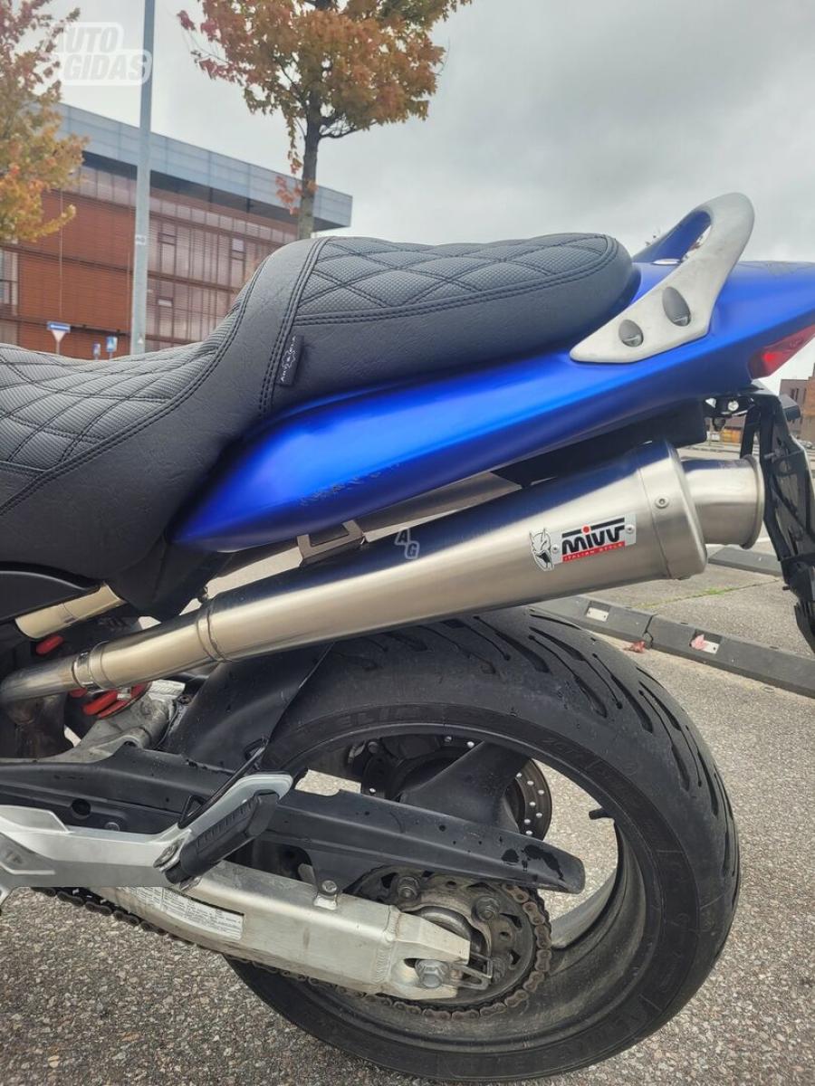 Blue Honda Hornet 2004 in Klaipeda, with an engine capacity of 0.92 L and mileage of 0 thousand km for 2900 €, photo 15 on AUTOMOTO.COM.LV