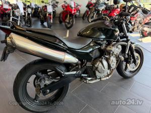 Черный Хонда Hornet CB 600F 2003 в Таллин, объемом двигателя 0.60 л и пробегом 41 тыс. км за 1890 €, фото 4 на AUTOMOTO.COM.LV
