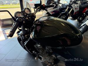 Черный Хонда Hornet CB 600F 2003 в Таллин, объемом двигателя 0.60 л и пробегом 41 тыс. км за 1890 €, фото 14 на AUTOMOTO.COM.LV