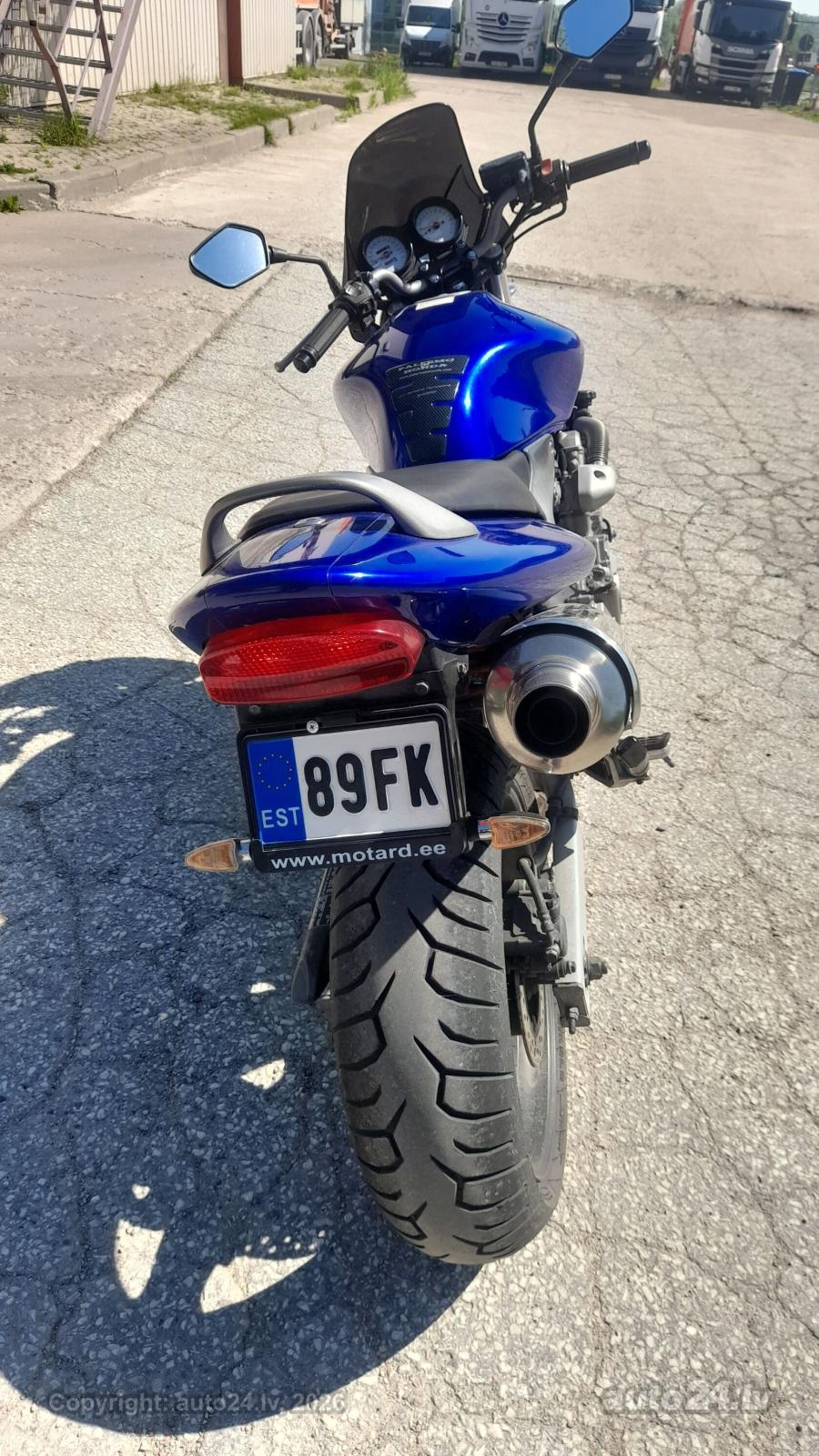 Blue Honda Hornet CB 600F 2001 in Tartu, with an engine capacity of 0.60 L and mileage of 24 thousand km for 2200 €, photo 4 on AUTOMOTO.COM.LV
