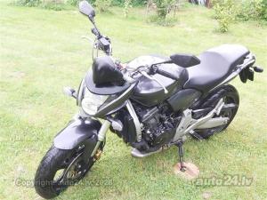 Серый Хонда Hornet CB 600F 2010 в Таллин, объемом двигателя 0.60 л и пробегом 30 тыс. км за 3500 €, фото  на AUTOMOTO.COM.LV