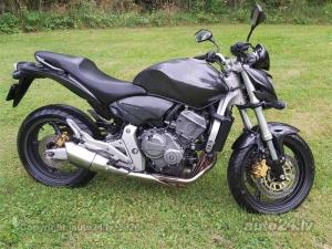 Серый Хонда Hornet CB 600F 2010 в Таллин, объемом двигателя 0.60 л и пробегом 30 тыс. км за 3500 €, фото 4 на AUTOMOTO.COM.LV