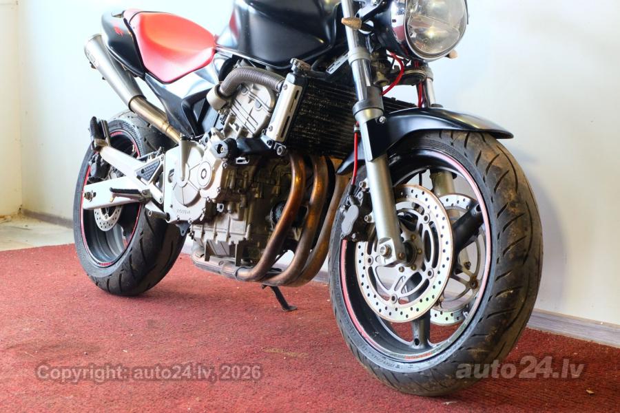 Хонда Hornet CB 600F 2003 в Таллин, объемом двигателя 0.60 л и пробегом 31 тыс. км за 1990 €, фото 10 на AUTOMOTO.COM.LV