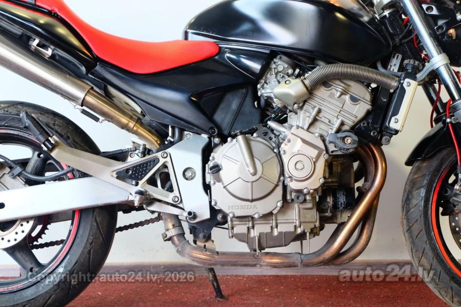 Хонда Hornet CB 600F 2003 в Таллин, объемом двигателя 0.60 л и пробегом 31 тыс. км за 1990 €, фото 11 на AUTOMOTO.COM.LV