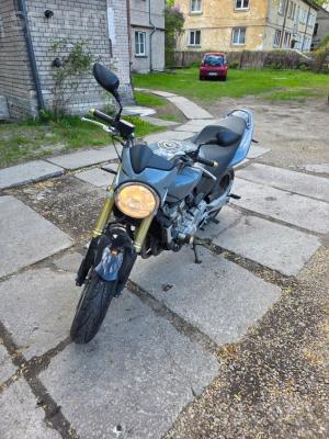 Хонда Hornet CB 600F 2005 в Рига, объемом двигателя 0.60 л и пробегом 0 тыс. км за 2050 €, фото  на AUTOMOTO.COM.LV