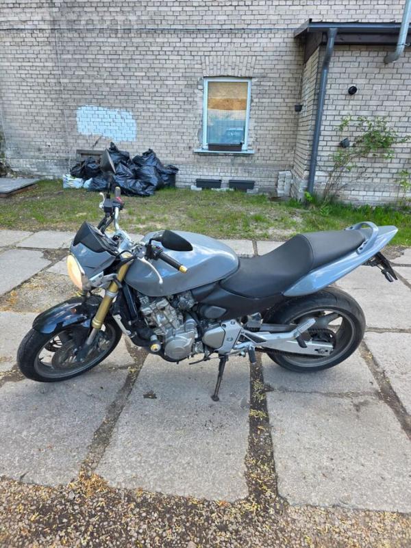 Honda Hornet CB 600F 2005 Rīga, ar dzinēja tilpumu 0.60 L un nobraukumu 0 tūkst. km par 2050 €, foto 2 vietnē AUTOMOTO.COM.LV