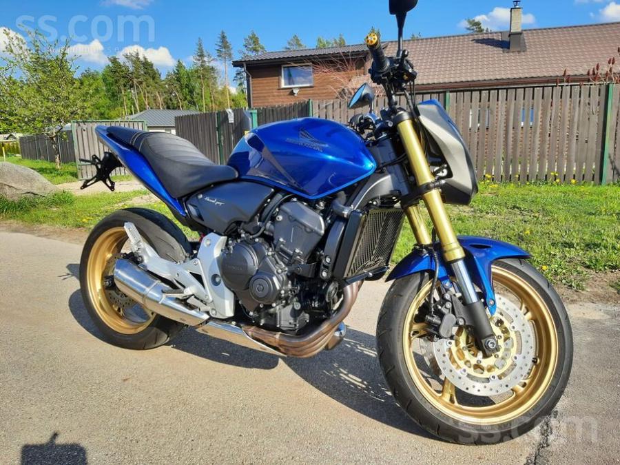 Хонда Hornet CB 600F 2013 в Рига, объемом двигателя 0.60 л и пробегом 0 тыс. км за 4700 €, фото 8 на AUTOMOTO.COM.LV